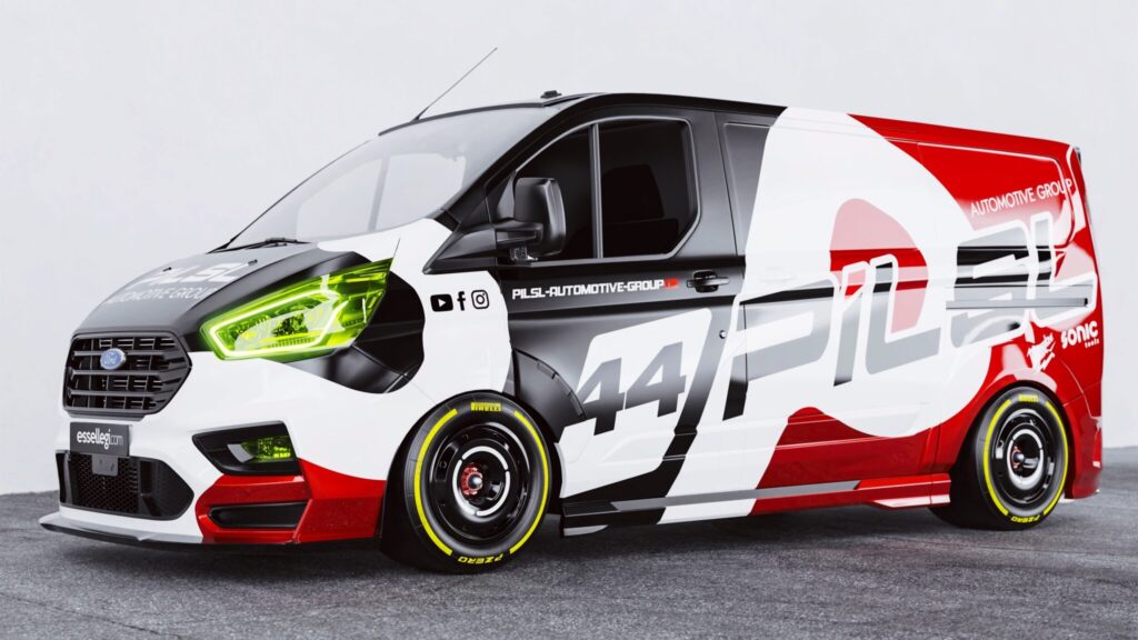 Best Transit Custom Wrap for Car Parts Shop by essellegi.com